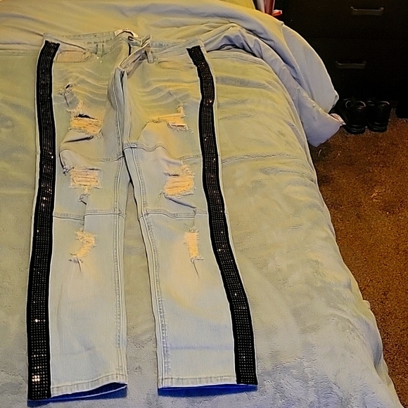 DNA couture | Jeans | Dna Crystal Pants Really Stand Out | Poshmark